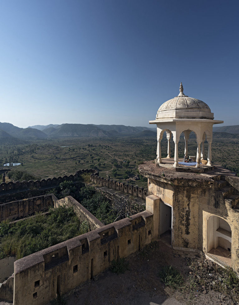 Travel Guide while visiting Sariska Tiger Reserve - Sariska Manor